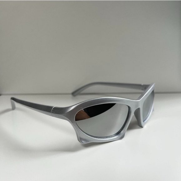 Accessories | Y2k 200s Vintage Style Chrome Silver Surfer Sunglasses ...